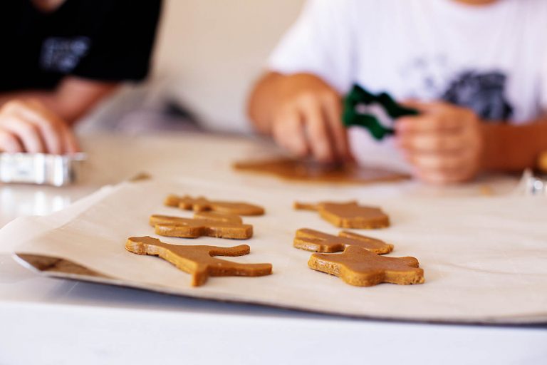 Our Favorite Gluten-Free Gingerbread Cookie Recipe & How to Store Them ...